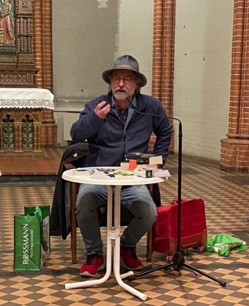 Unsere Lesung mit Klaus-Peter Wolf am 12.04.2022 – Buchhandlung ... Unsere Lesung mit Klaus-Peter Wolf am 12.04.2022 – Buchhandlung ...